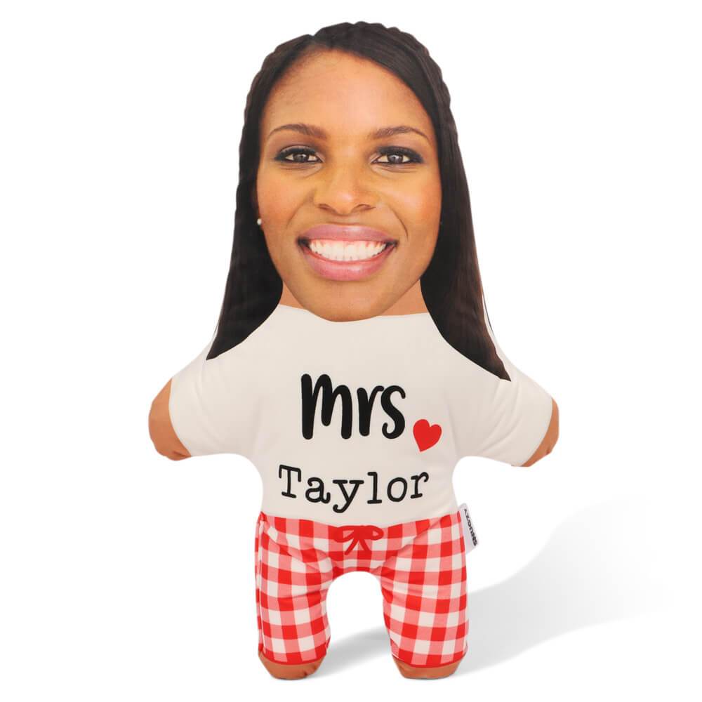 Mrs Mini Me - Personalised Mrs Mini Me Doll – Snugzy Netherlands